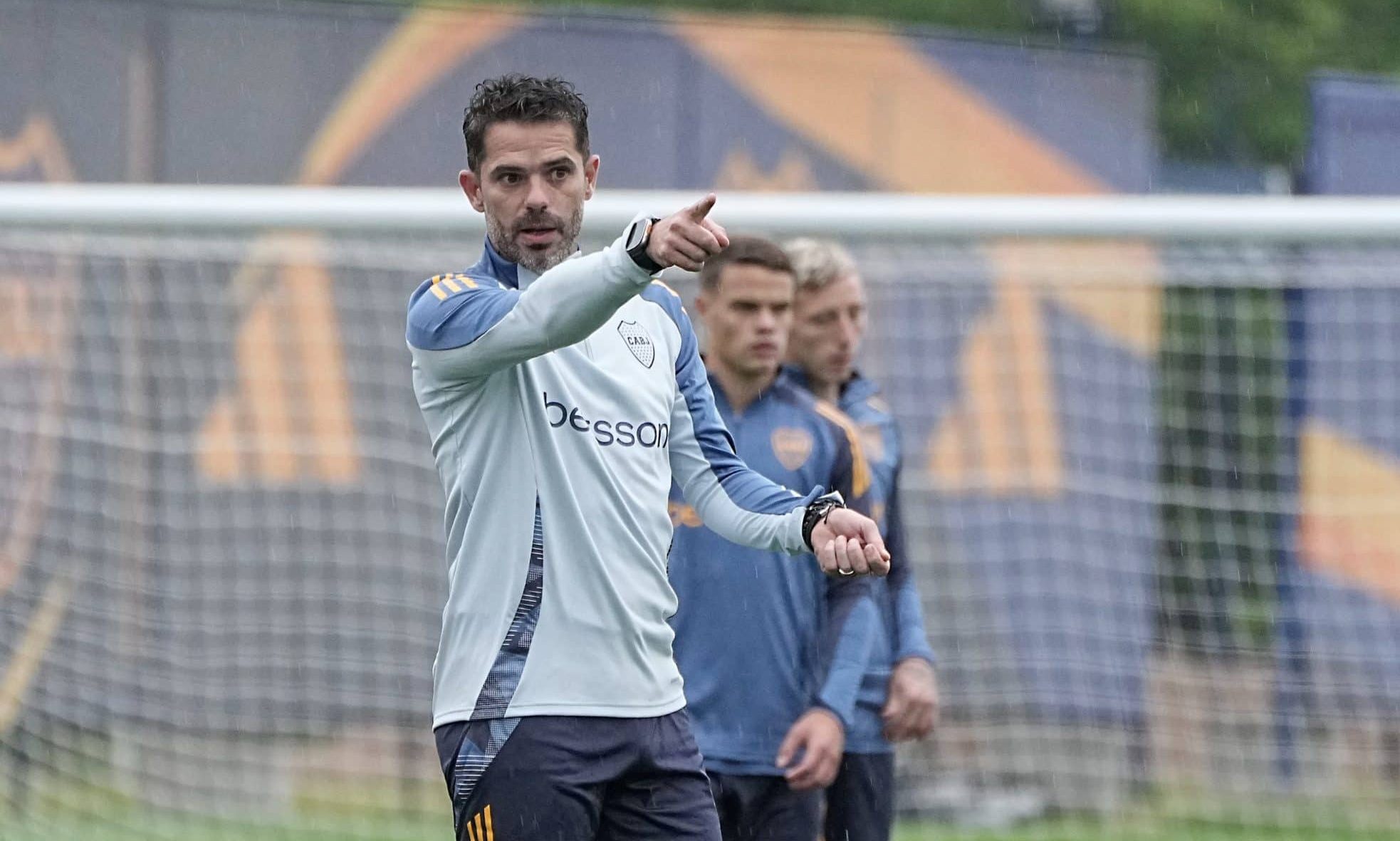 Gago se reunión con los referentes del plantel: "Jugara el que esté ...