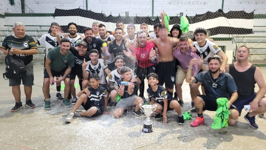 Futsal: El Fortín FC se consagró campeón de la Copa Nicoleña | Diario ...