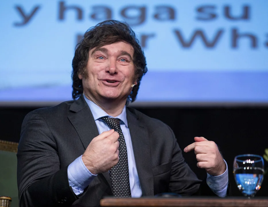 Milei apuntó contra River y Boca por sus eliminaciones y reinstaló el ...